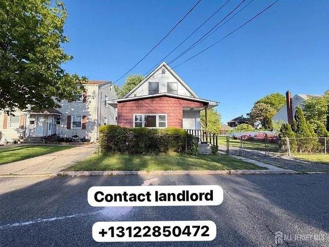 1 Garden Ave, Woodbridge, NJ 07095