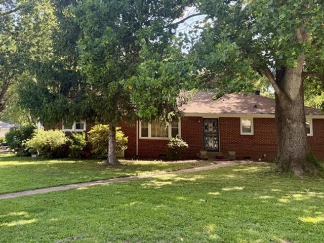 1 Gettysburg St, Clarksville, TN 37042