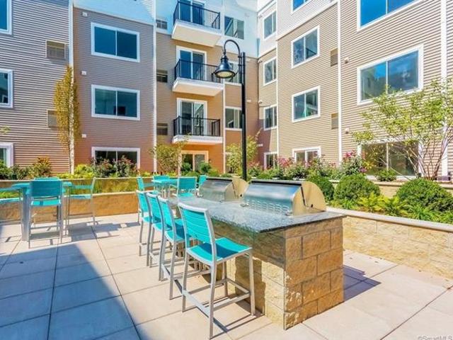 1 Glover Ave #332, Norwalk, CT 06850