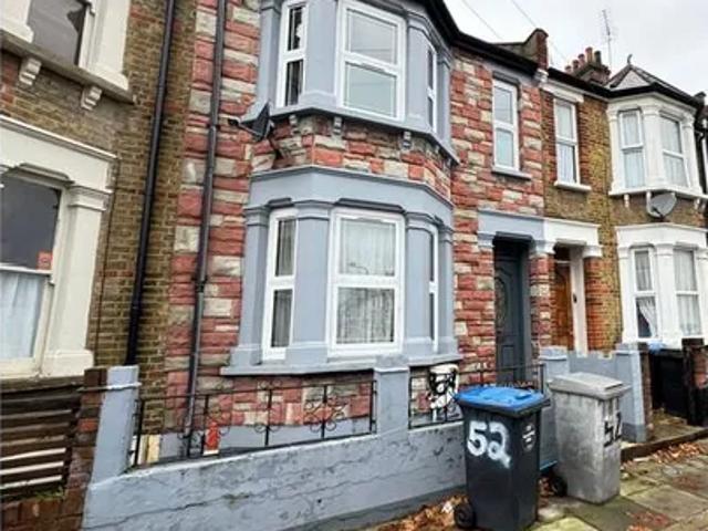 1 Glynfield Road, London, NW10 9JY, United Kingdom | 4 bed townhouse for rent #140398680 | Rentberry
