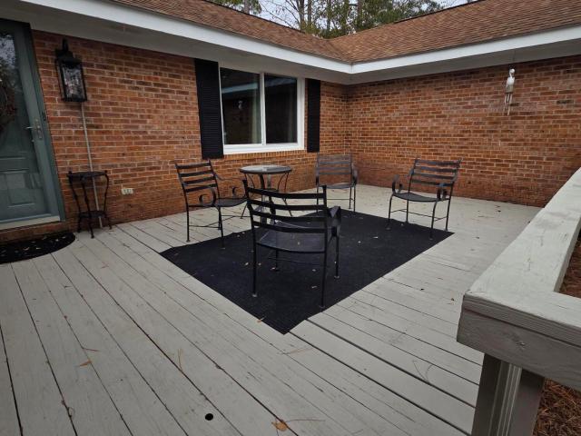 1 Golfview Court
