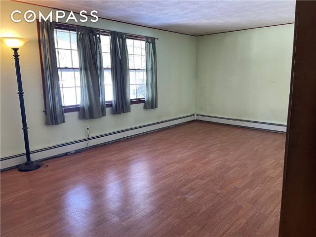 1 Grancera Dr, Hopkinton, RI