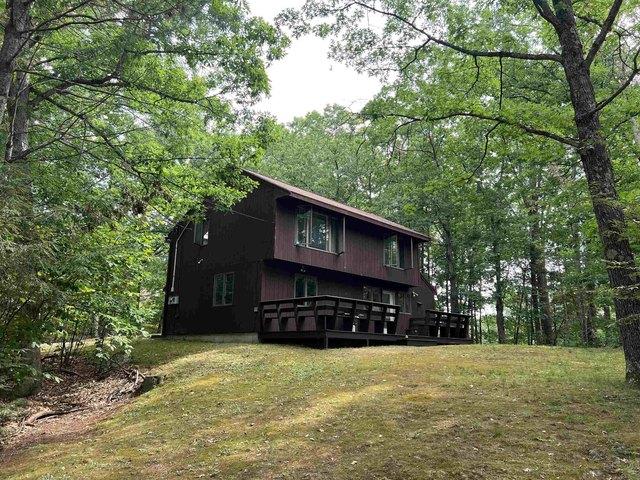 1 Great Hill Dr, Newmarket, NH 03857