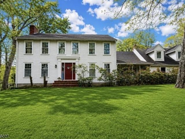 1 Green Rd, Sparta, NJ 07871