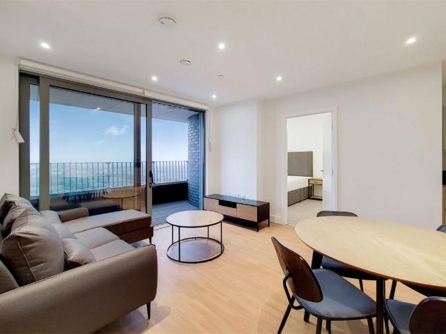 1 Green Street, London NW10, 2 bed flat to rent, £2,150 pcm | PrimeLocation