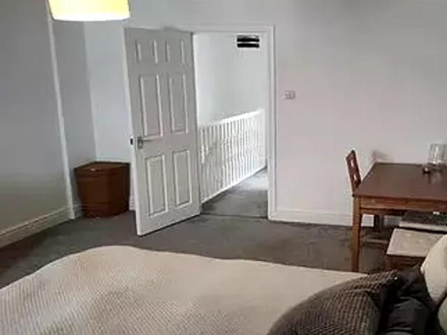 1 Greenwich South Street, London, SE10 8NW, United Kingdom | 3 bed apartment for rent #165520684 | Rentberry