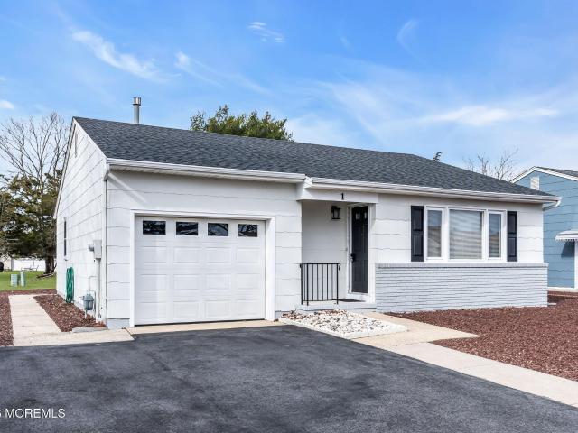 1 Hampshire Road