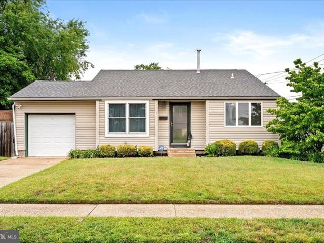 1 Hastings Rd, Hamilton, NJ 08620
