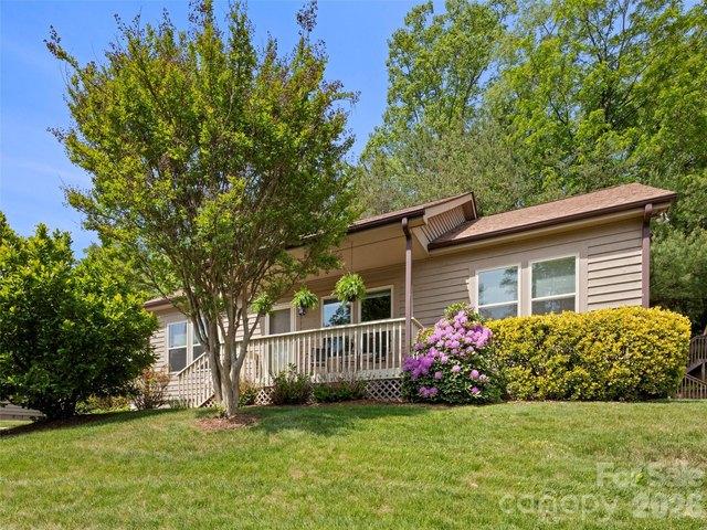 1 Hedgerose Ct Unit B, Asheville, NC 28805