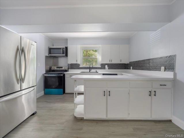 1 Henry Court 1