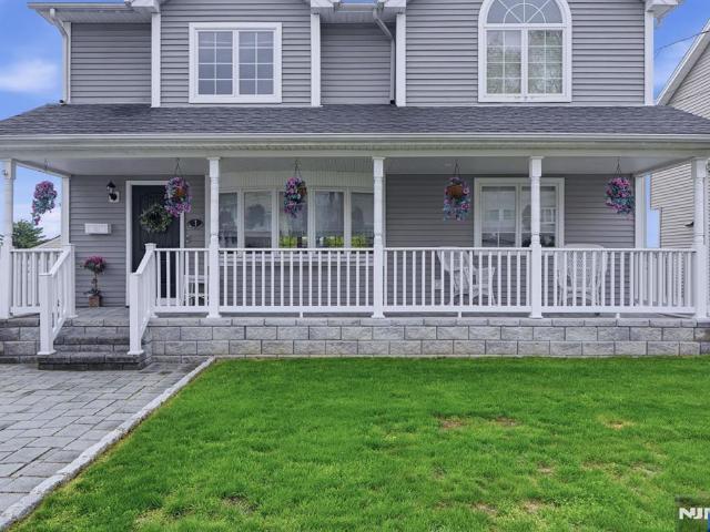 1 Highview Avenue