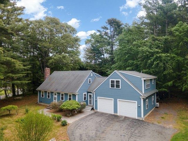 1 Holly Hill Ave, Westport, MA 02790