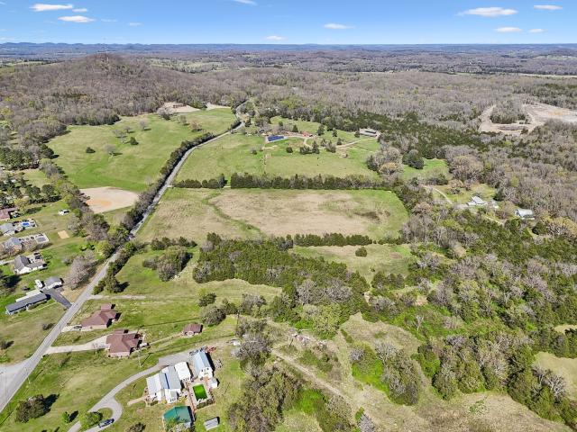 1 Horse Mountain Rd