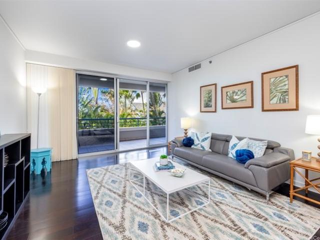 1 Keahole Pl Apt 1303, Honolulu, HI 96825