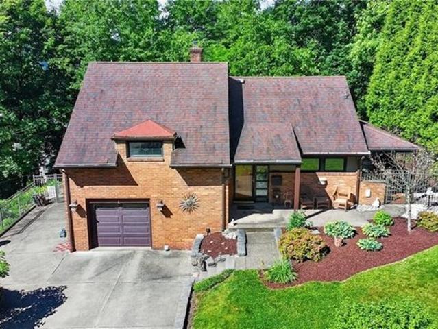 1 Kingsford Dr, Pittsburgh, PA 15202