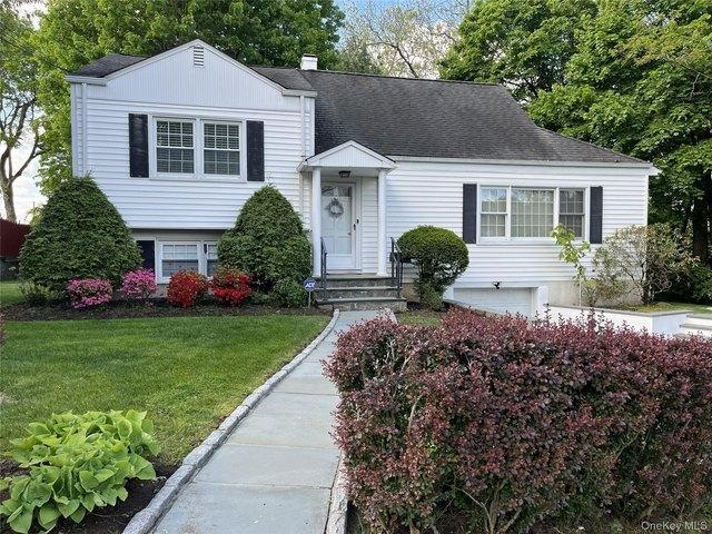 1 Kirby Pl, West Harrison, NY 10604