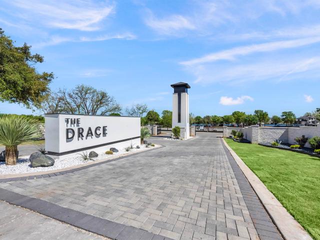 1 Lake St, Kingsland, TX 78639 | MLS #168925 | Compass