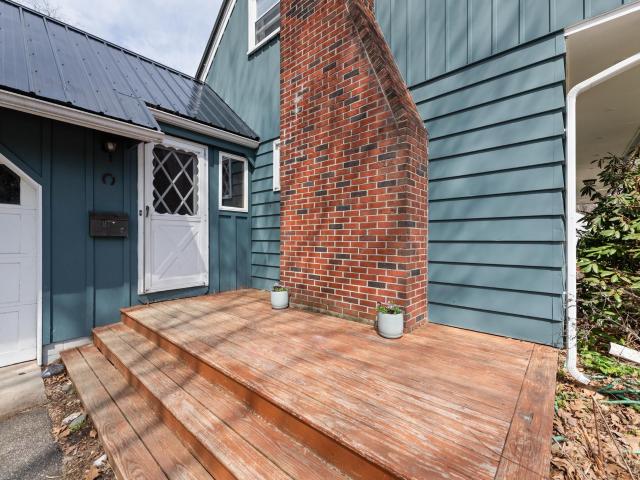 1 Langdon Park Road