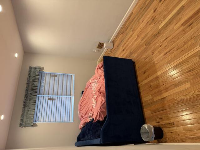1 large room