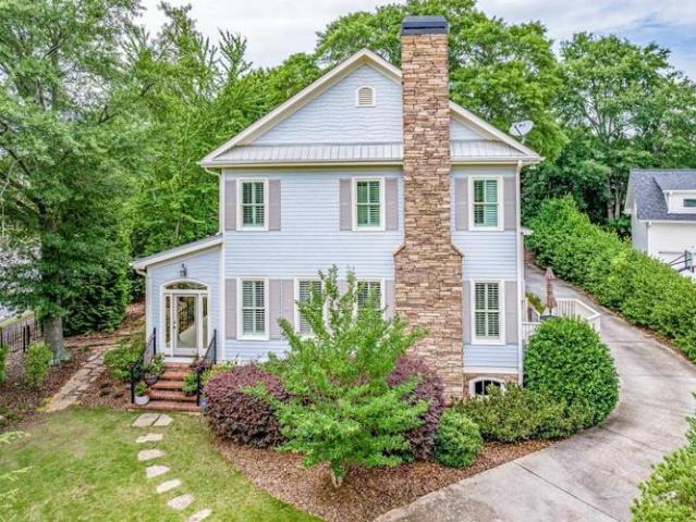 1 Legacy Dr, Roswell, GA 30075