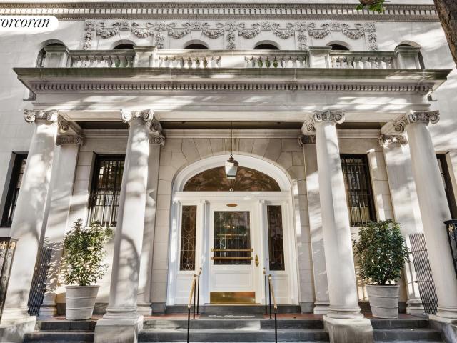 1 Lexington Avenue, Unit 8/9CD
