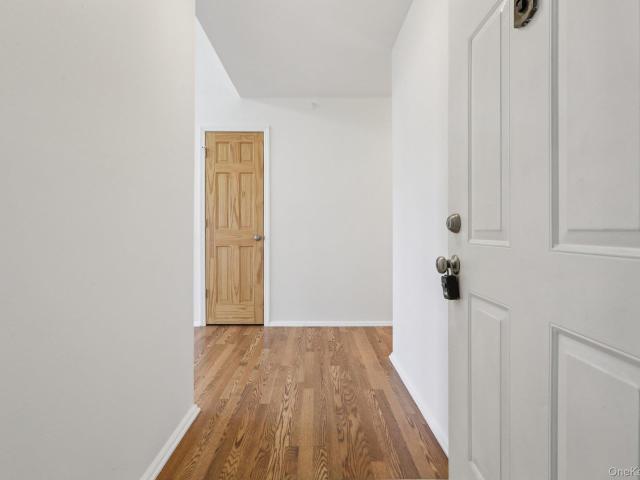 1 Lexington Hill 5