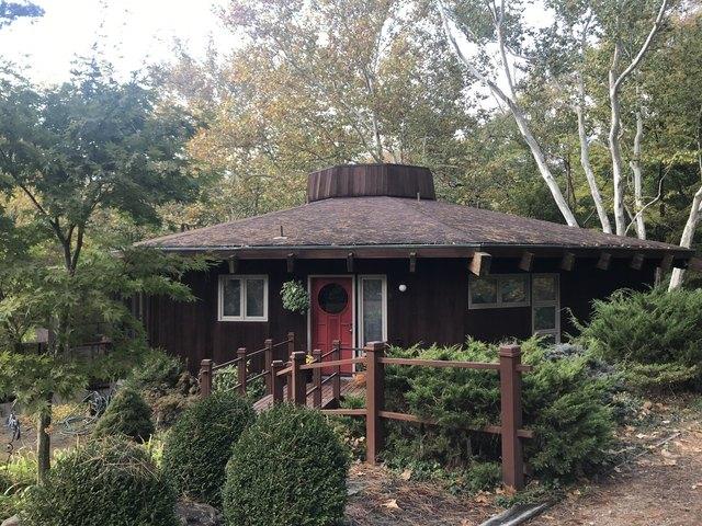 1 Lilac Ln, Carbondale, IL 62903