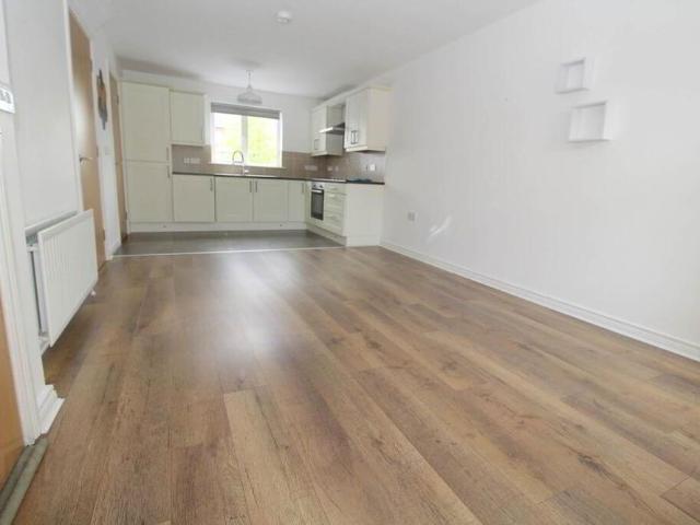 1 Linen Place, Bangor, BT19 7JX