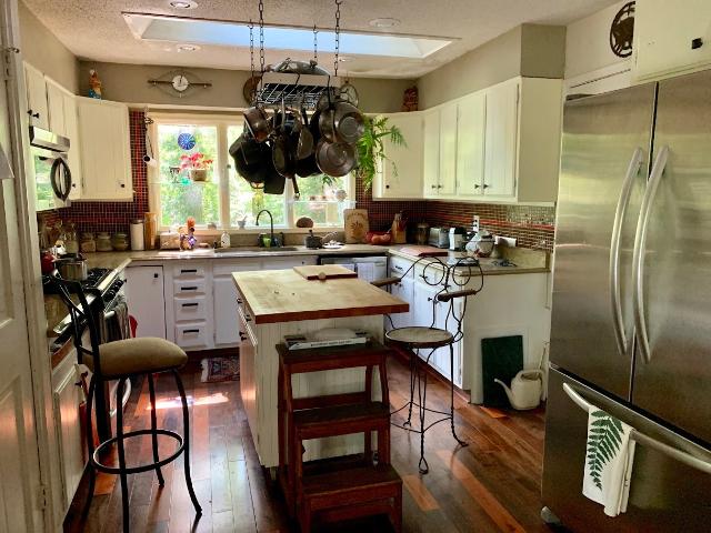 1 Loblolly Lane
