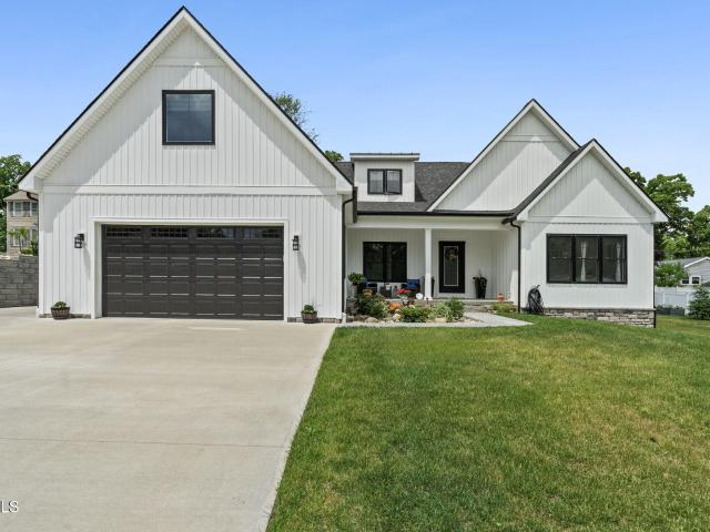 1 Londonderry Way