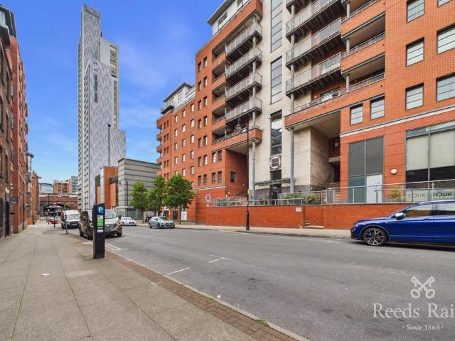1, Lower Ormond Street, Manchester M1 2 bed apartment to rent £1,450 pcm £335 pw
