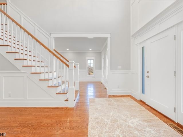1 Lourdes Ct