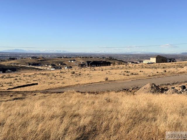 1 Paintbrush Ln, Idaho Falls, ID 83406 | MLS #2182