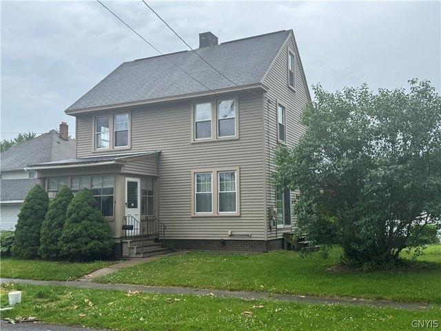 1 Palmer Ave, Whitesboro, NY 13492