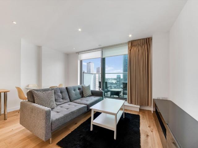 1 Pan Peninsula Square, Nr Canary Wharf, London E14, 1 bed flat to rent, £2,600 pcm | PrimeLocation