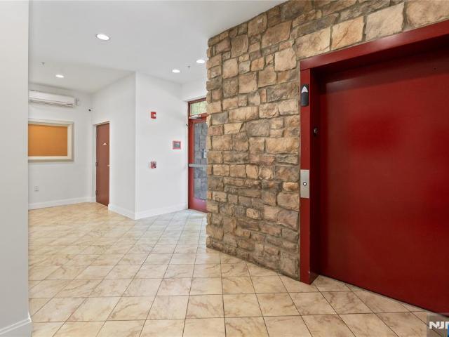 1 Parkway # 109