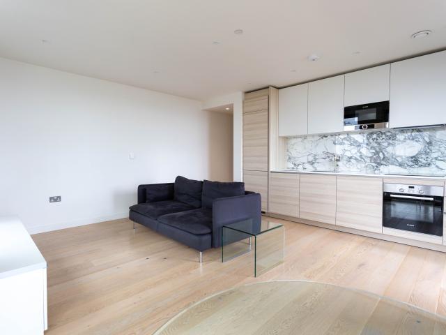 1 Pilot Walk, North Greenwich, London, SE10