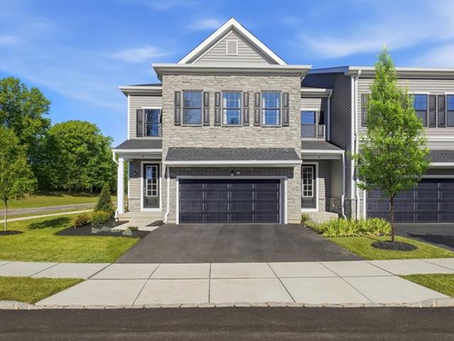1 Pimlico Pl, Oakland, NJ 07436