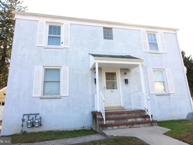 1 Pingree Ct, Ewing, NJ 08618