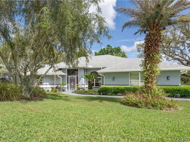 1 Poplar Ct N, Homosassa, FL 34446