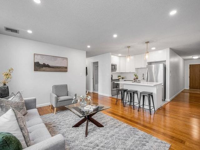 1 Prescott St Apt 206, Boston, MA 02128