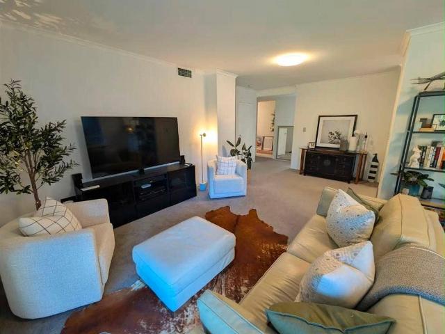 1 Private bedroom