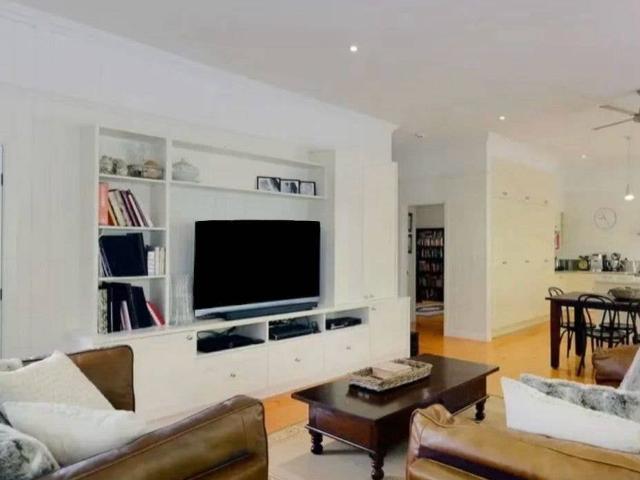1 Private bedroom