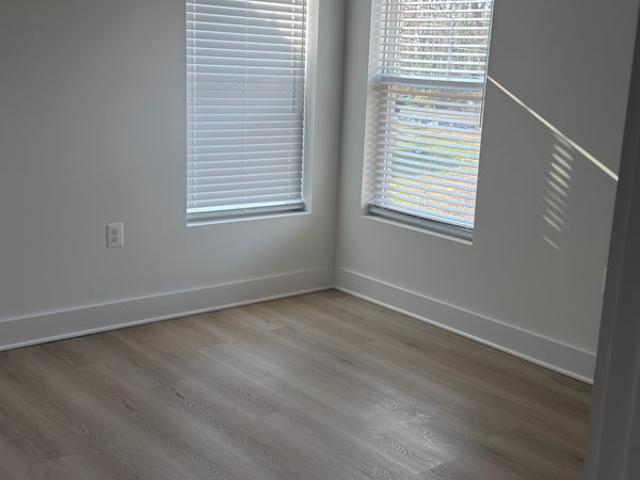 1 private room for rent in a house