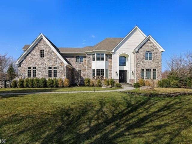 1 Providence Rd, Warren Twp, NJ 07059