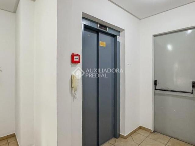 1 Quarto