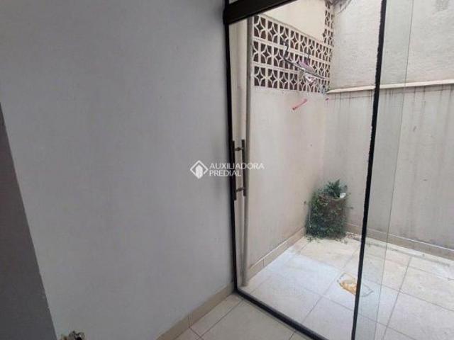 1 Quarto DESOCUPADO