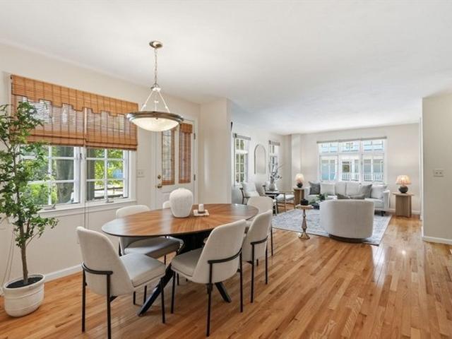1 Russell Pl Unit 1, Arlington, MA 02474