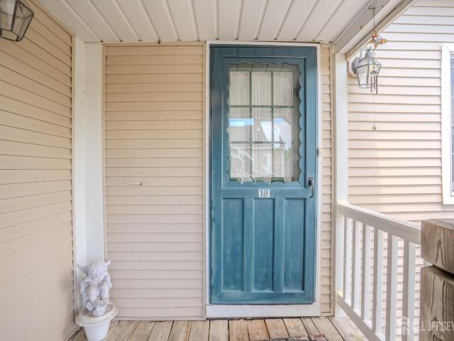 1 Rutland Lane F