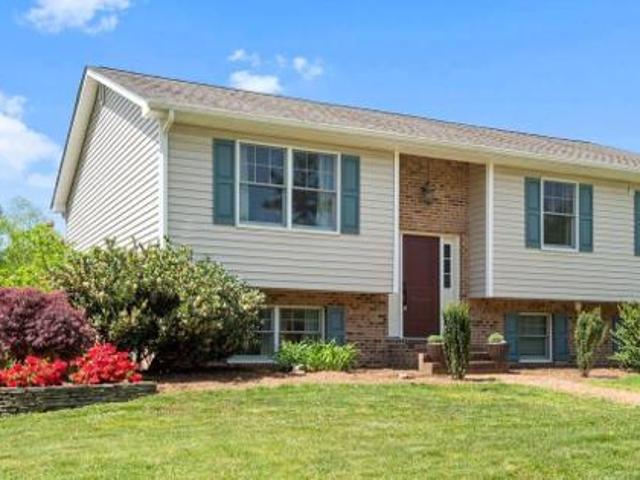 1 Reed Ct, Chestertown, MD 21620
